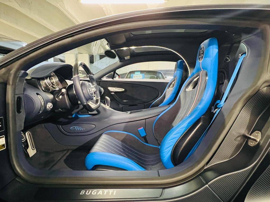 Bugatti Chiron Hire UK | Kroovel Hypercar Rental