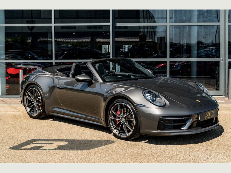 Porsche 911 Hire UK | Self-Drive & Chauffeur Services - Kroovel