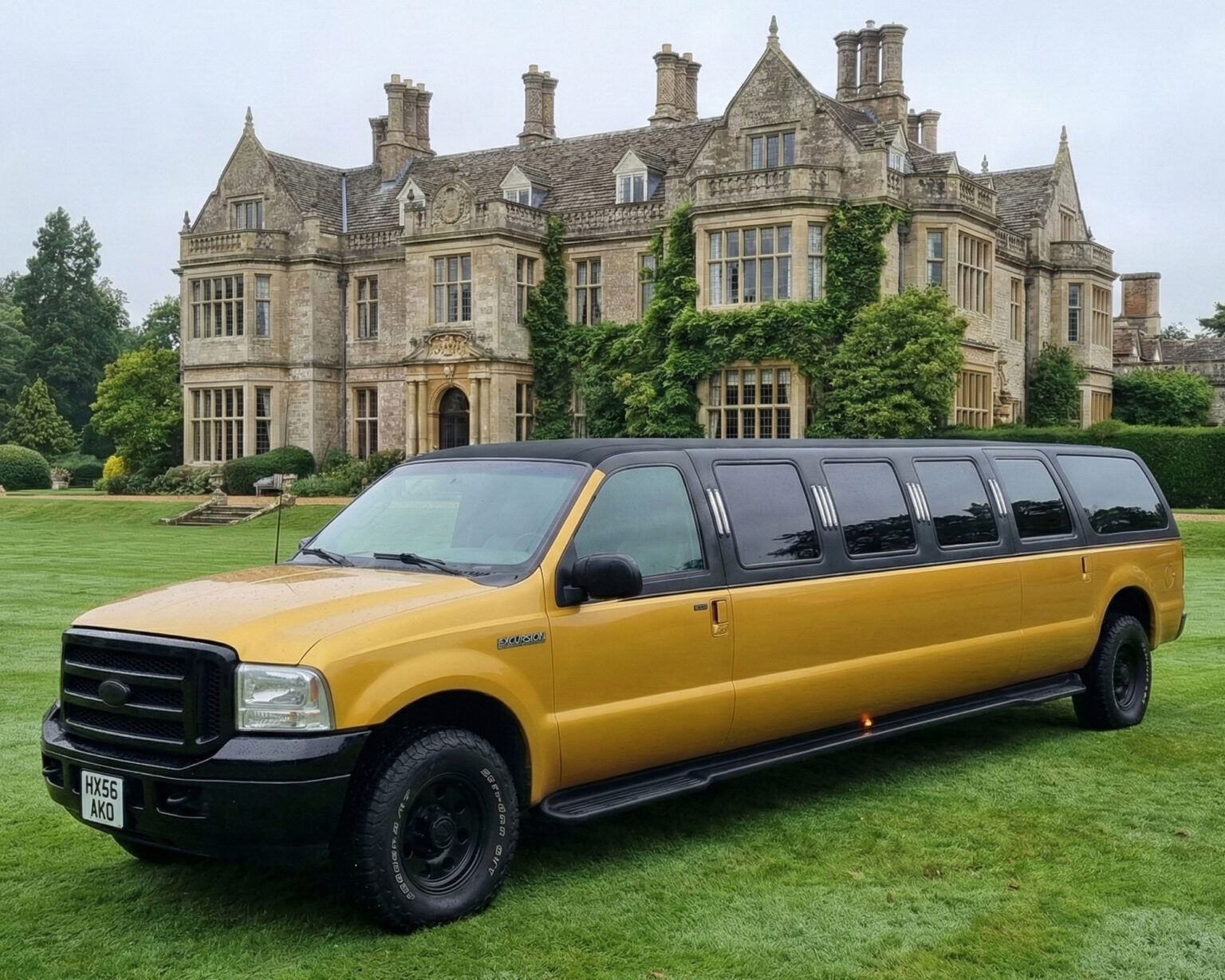 Hire the Gold Ford Excursion Limo in the UK | Kroovel